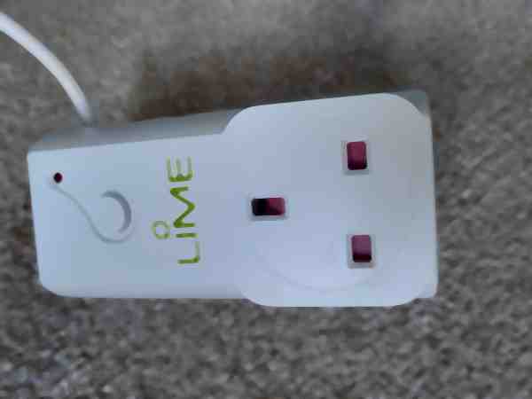 On the LIME Energy Saving Plug: Review (2011) - Earth Notes